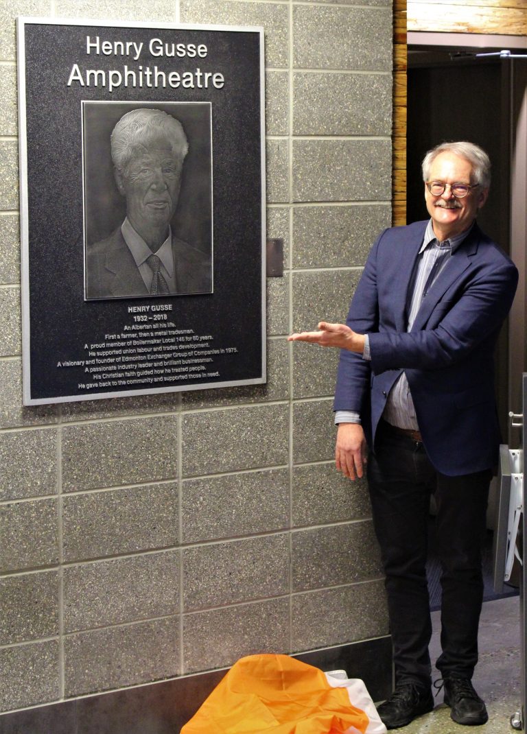 Dedicated to the memory of the late Henry Gusse | Boilermakers Lodge 146